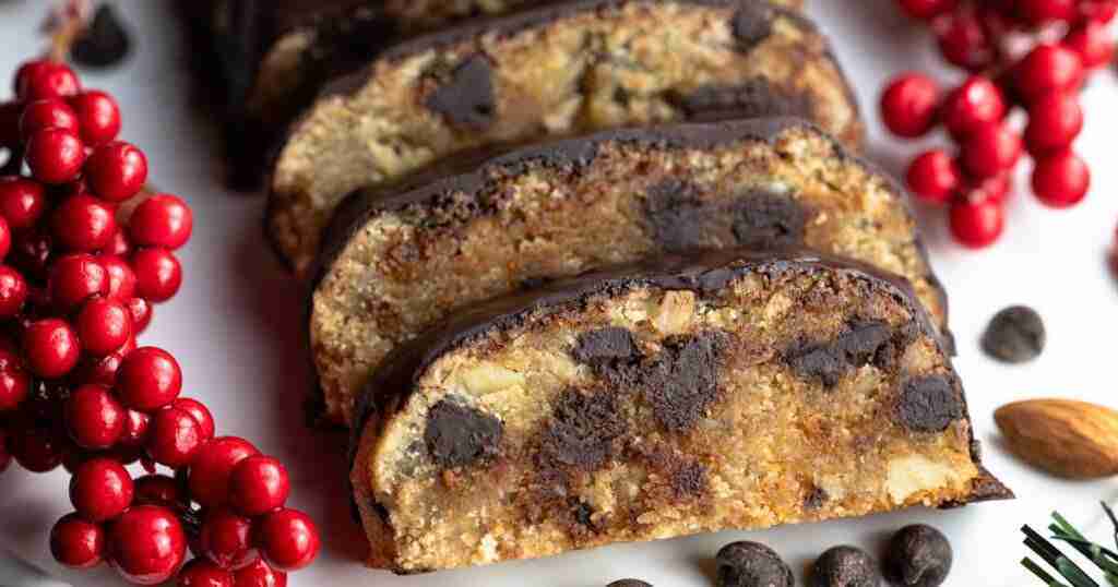 Chocolate Chip Stollen: Easy Chocolate Stollen Recipe